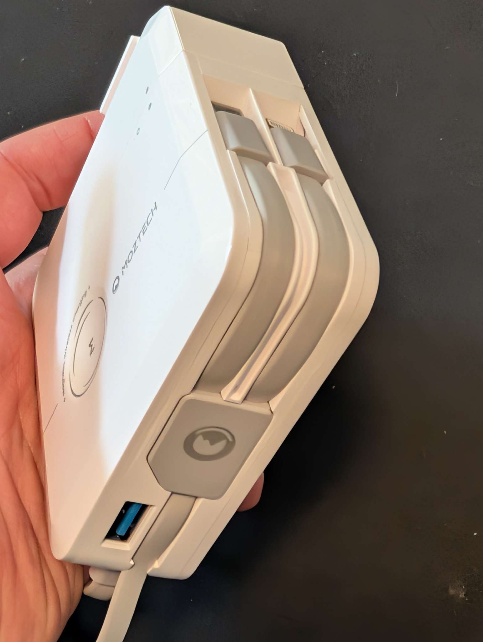 Ark Power Bank Max review - A very handy all-in-one charger - The Gadgeteer