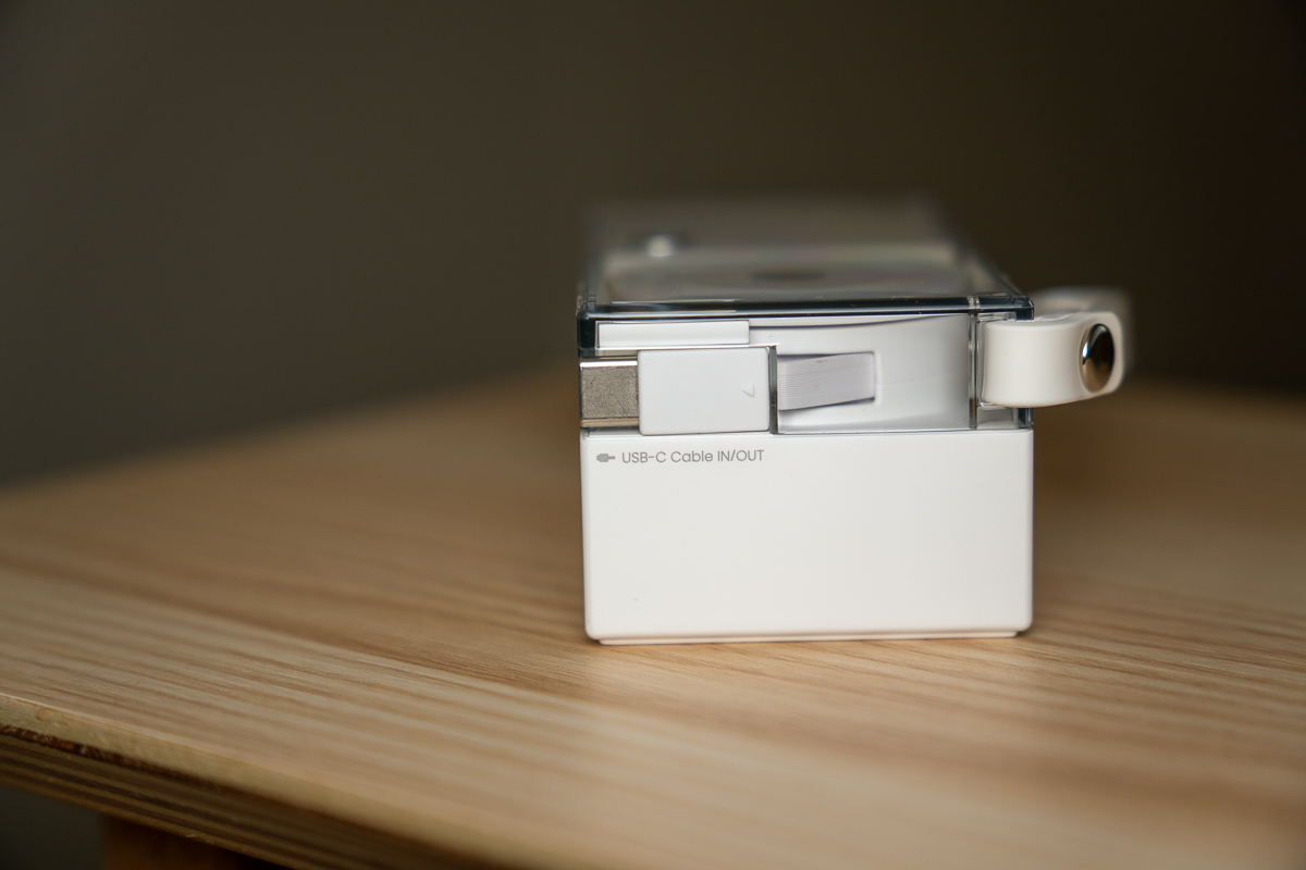 SHARGE Retractable 3-in-1 Power Bank review - Retro style, modern ...