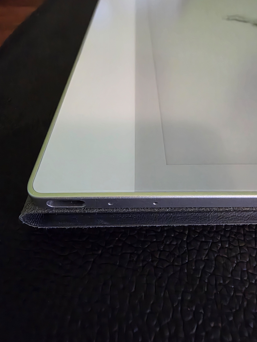 Boox Note Max Review - I no longer lose my notes! - The Gadgeteer