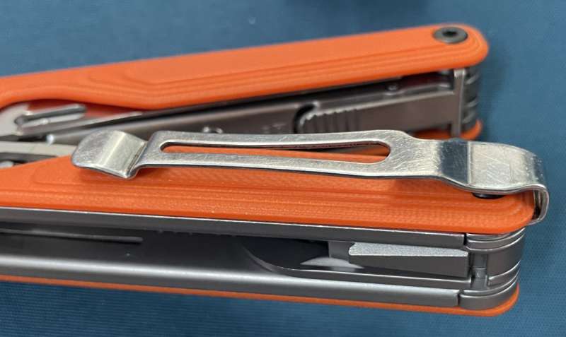 Leatherman Wave Alpha Multitool review – A premium tool with a MagnaCut ...