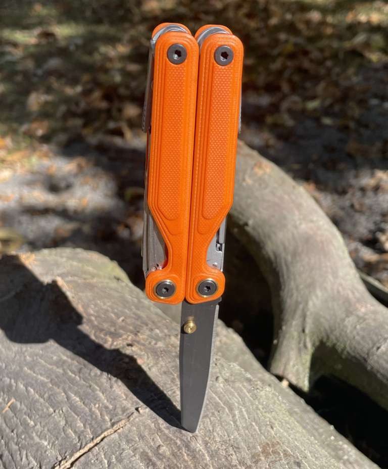 Leatherman Wave Alpha Multitool review – A premium tool with a MagnaCut ...