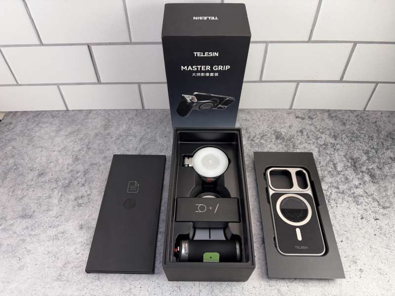 TELESIN iPhone 17 Pro/Pro Max Master Grip review - Get a grip - The Gadgeteer