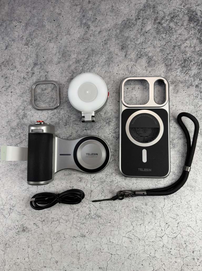 TELESIN iPhone 17 Pro/Pro Max Master Grip review - Get a grip - The Gadgeteer