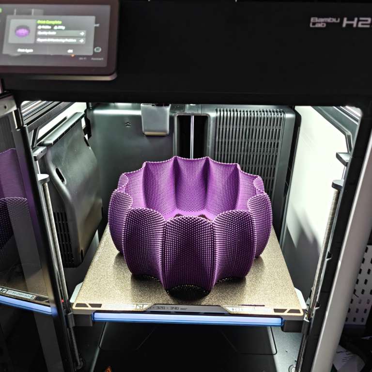 Bambu Lab H2S 3D printer review - Bigger and better - The Gadgeteer