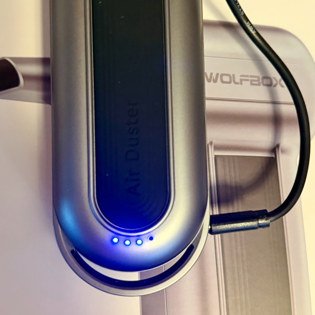 WOLFBOX MF100 Electric Air Duster review - Dust Be Gone! - The Gadgeteer