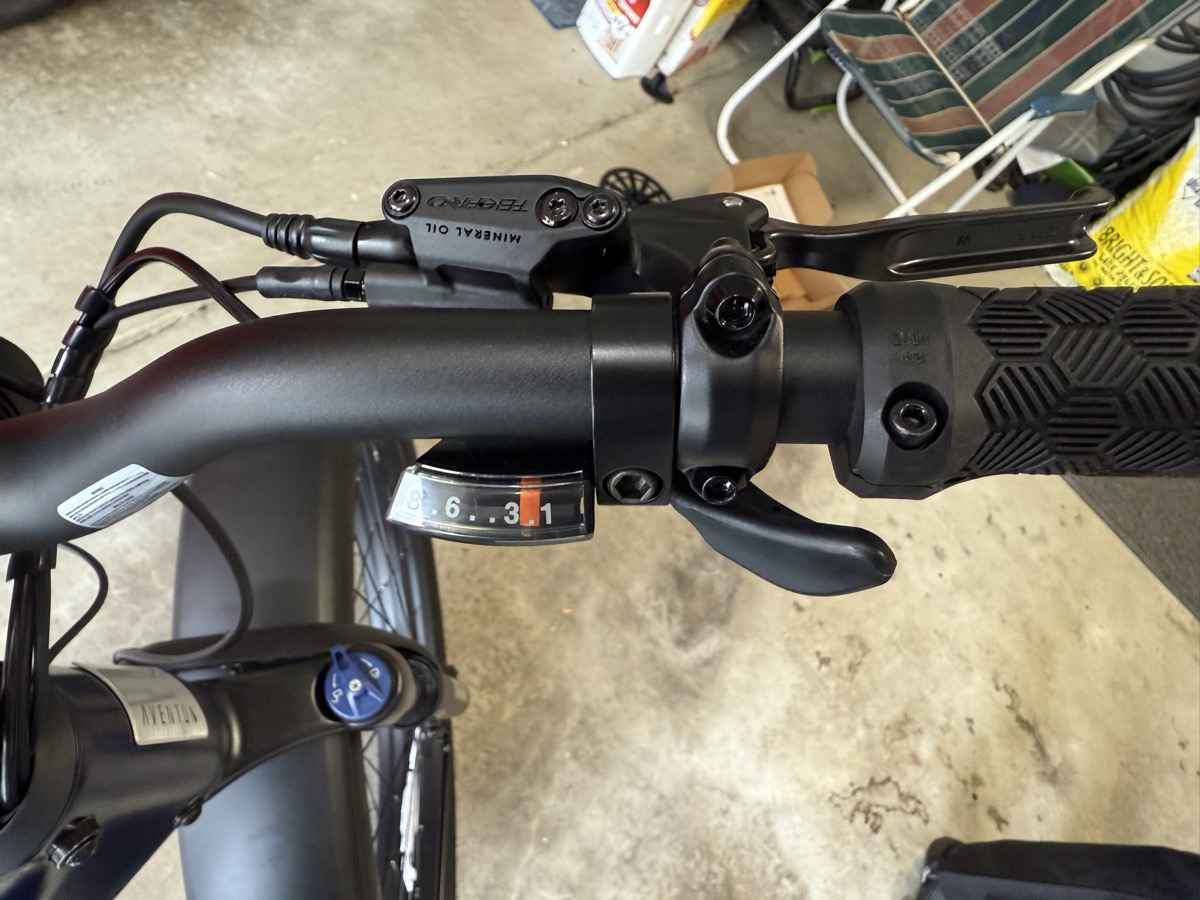 Aventon Adventure 3 Electric Bike review - The Gadgeteer