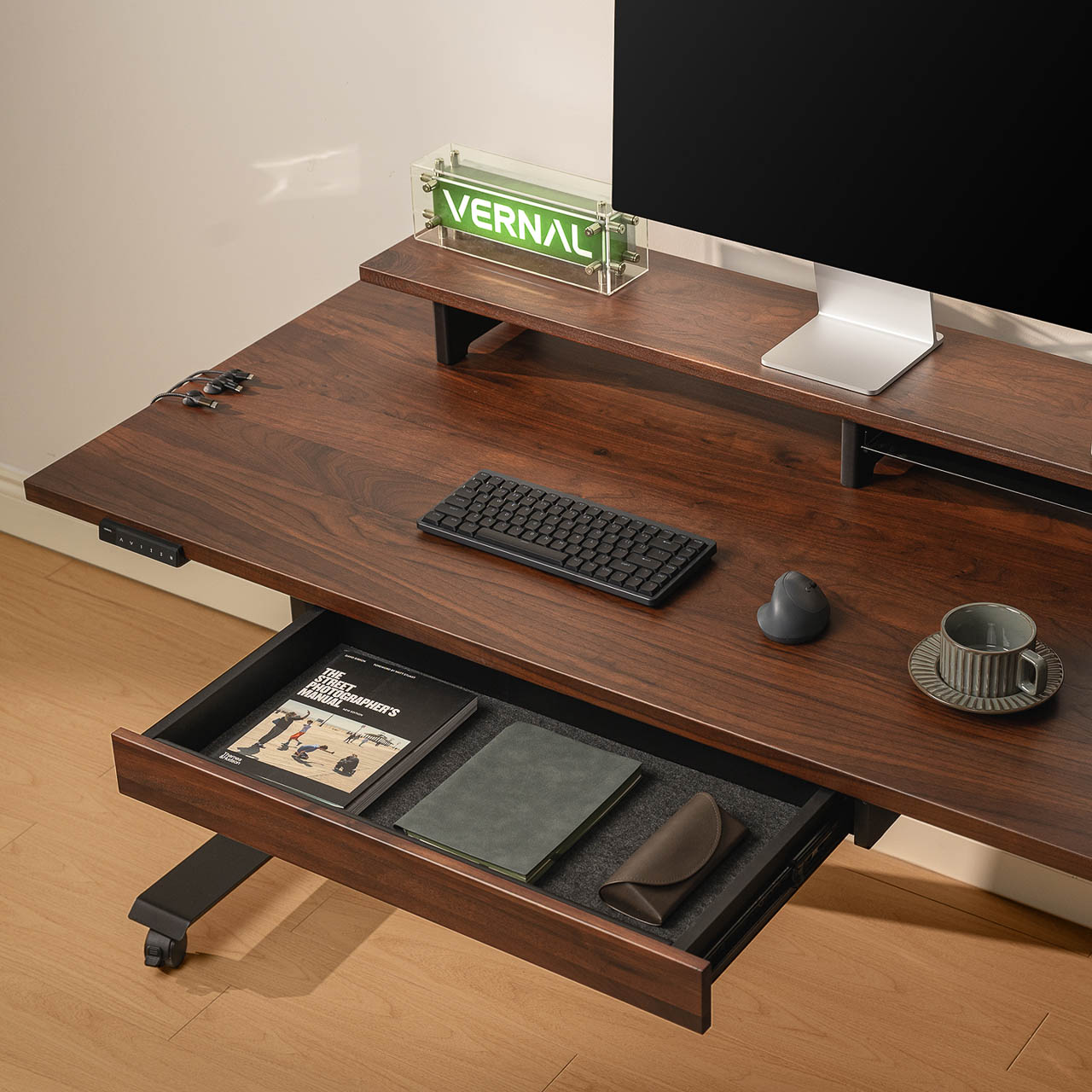 Vernal Executive Standing Desk: The Gift That Outlasts Everything Else ...