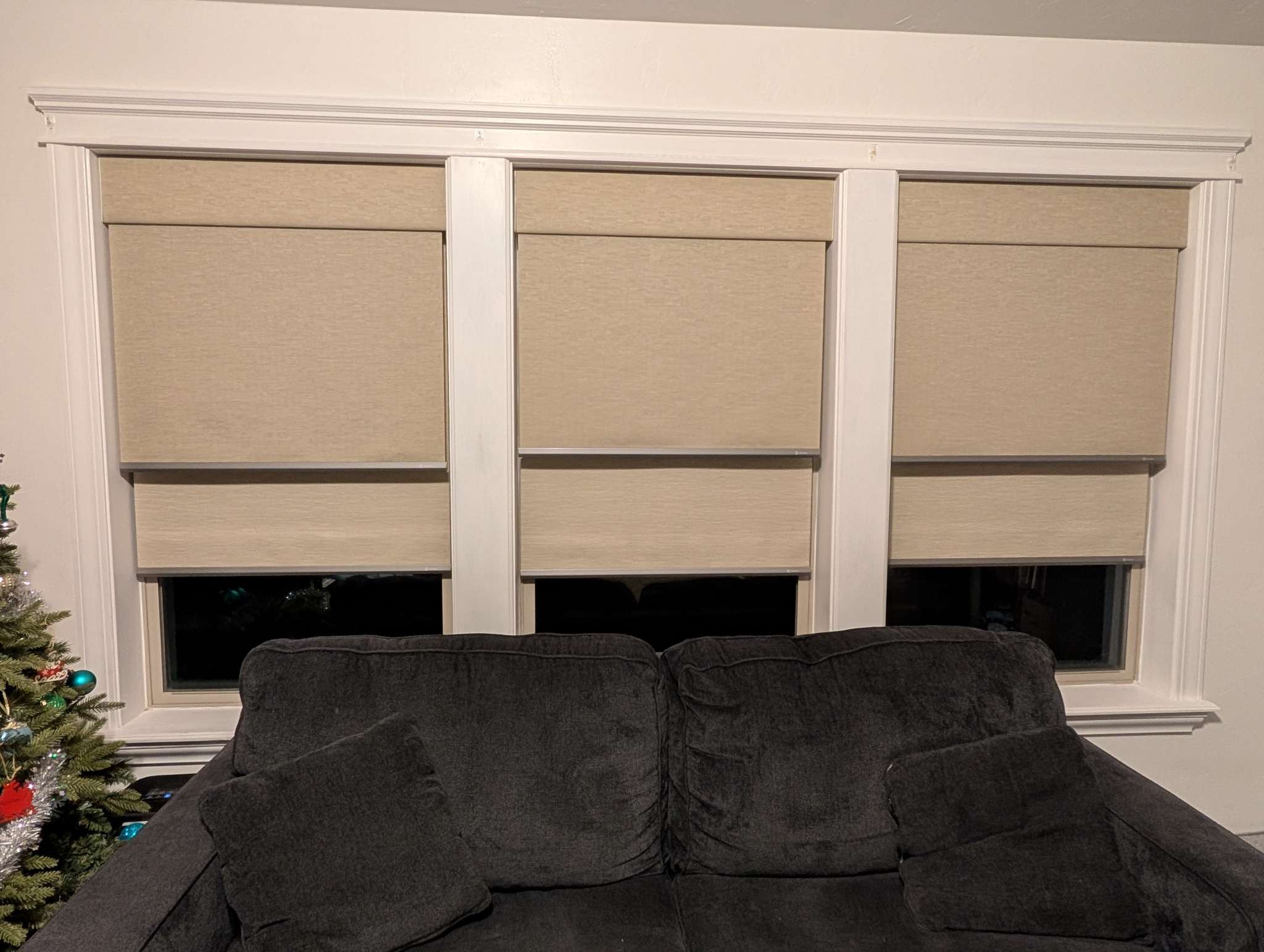 These Yoolax motorized dual shades give you blackout at night, soft ...