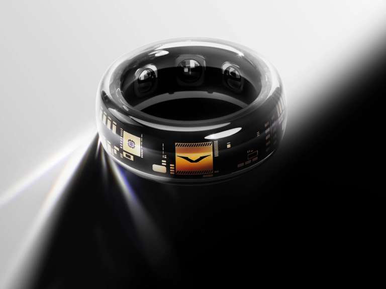 Vertu Meta Ring: A Luxury Smart Ring That Bundles Medical Consultations ...
