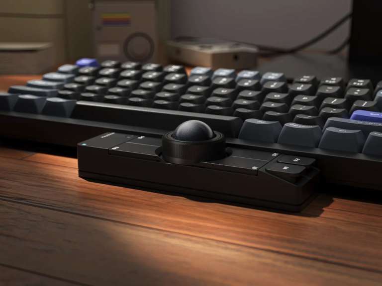 Meet the Trackball Designed to Live Where Your Thumbs Are - The Gadgeteer