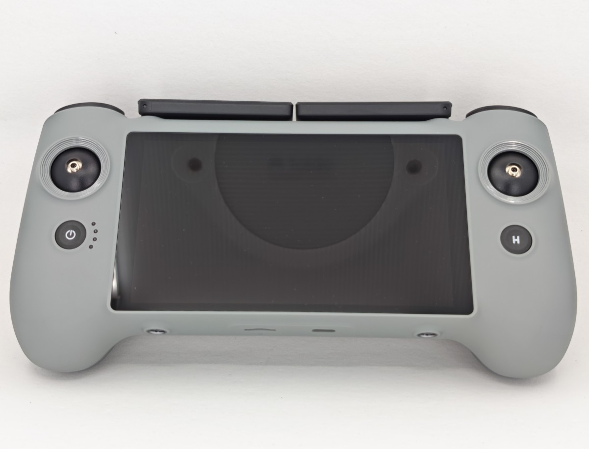 Potensic ATOM 2 Screen Remote Controller review - a nice control option ...