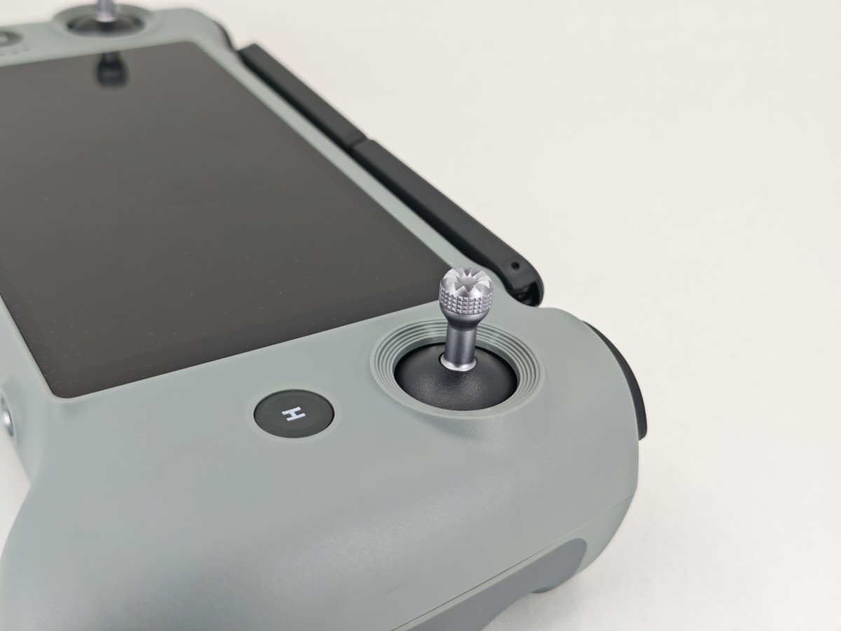 Potensic ATOM 2 Screen Remote Controller review - a nice control option ...
