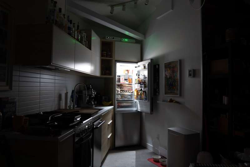 BLUETTI FridgePower Keeps Your Fridge Alive When the Grid Fails - The ...